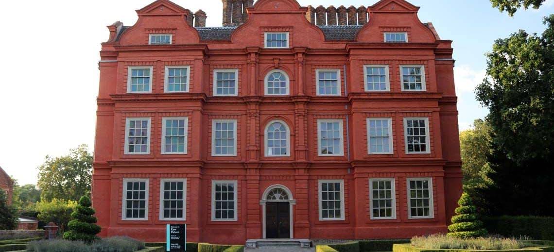 Kew Pier Charters & Cruises with Viscount Cruises